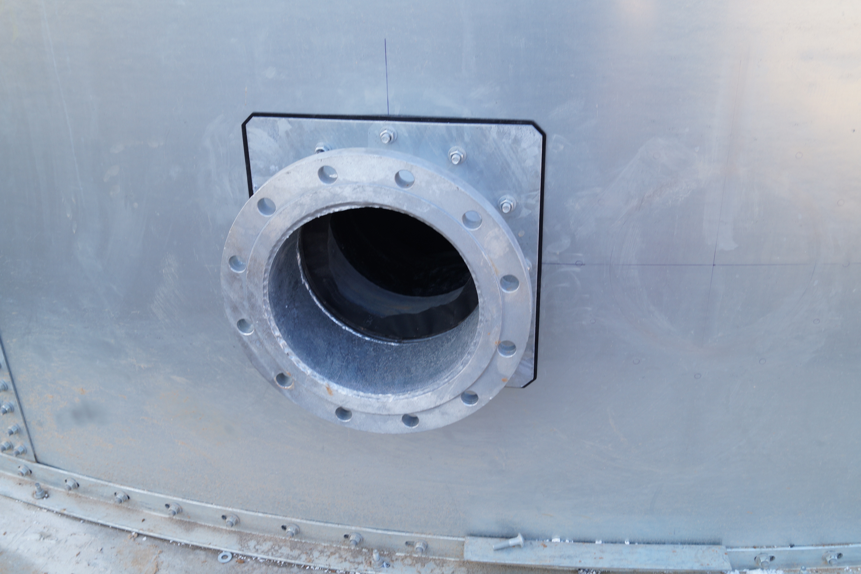 Climate Tanks | Vortex Inhibitor Plate